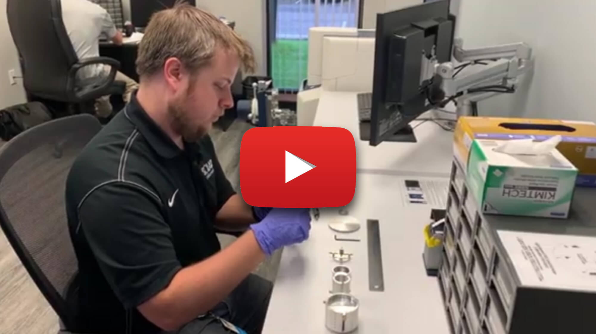 Scanning Electron Microscope (SEM) - Solar Atmospheres